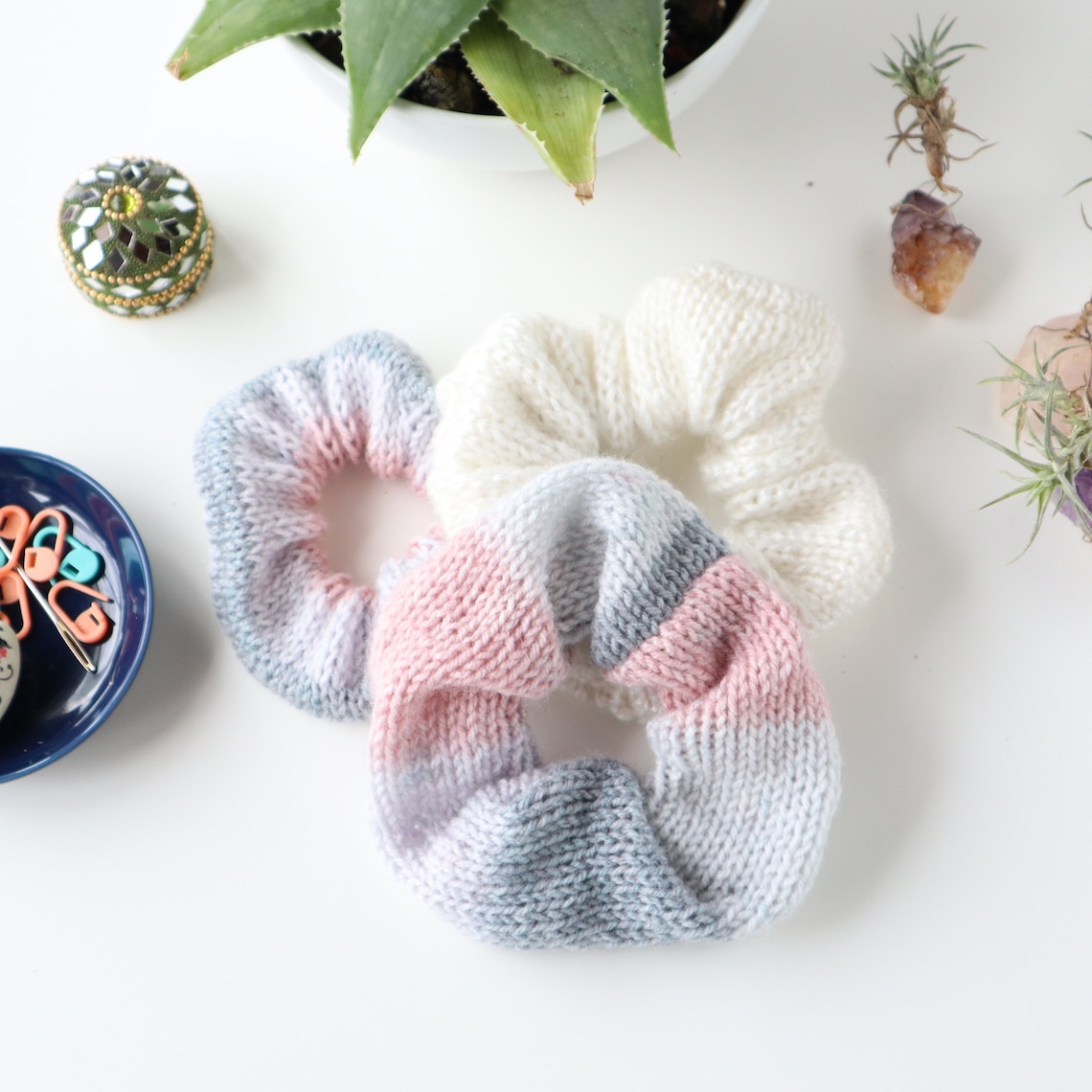 Knitted Cotton Scrunchie Pattern Thats Great for Beginners and as a Do ...