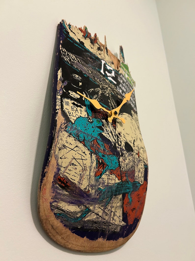 Upcycled Fractured Skateboard Clock - Etsy