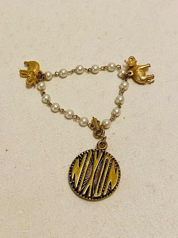 1960s Nixon Elephant Bracelet 60s Nixon Elephant Ch… Gem