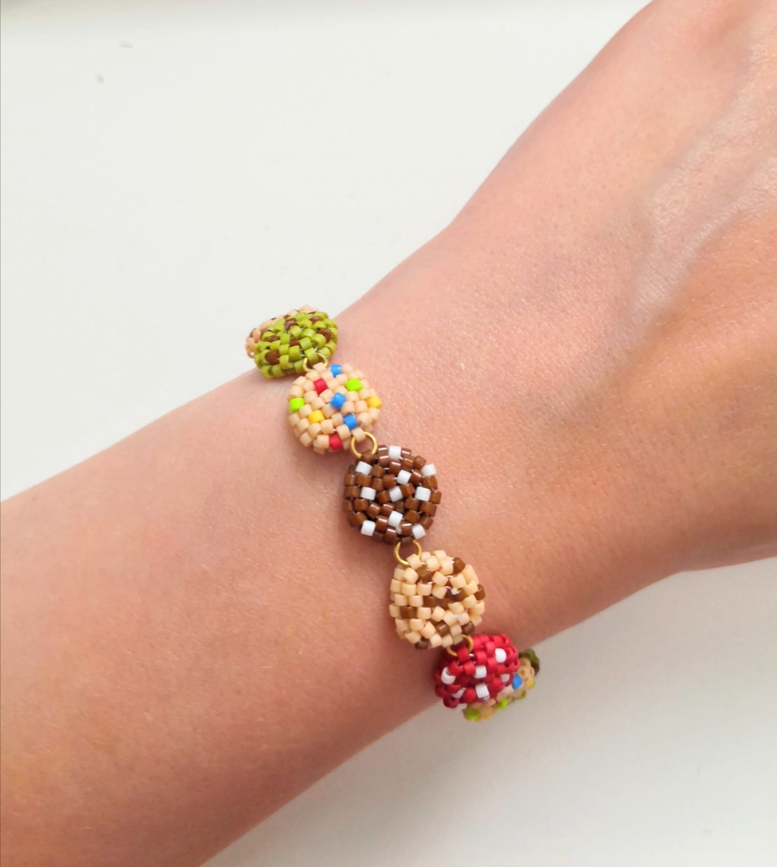 Cookies Bracelet Beading Tutorial, 3D Miniature Food Pattern, Cute ...