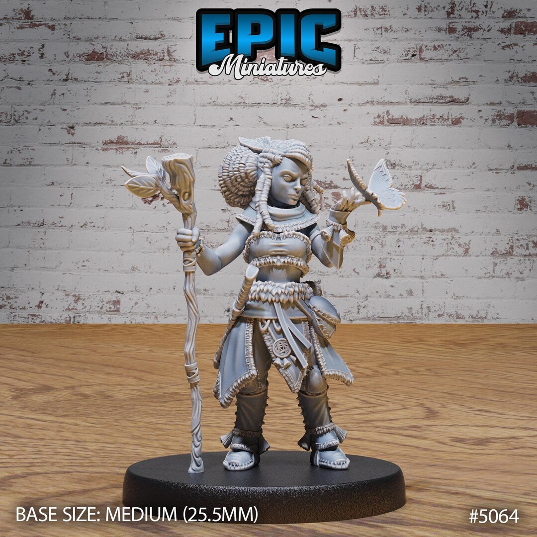 Halfling Druid Female - True 28mm Scale - Epic Miniatures - Halfling ...
