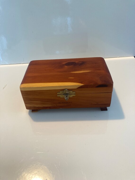 Cedar box - Gem