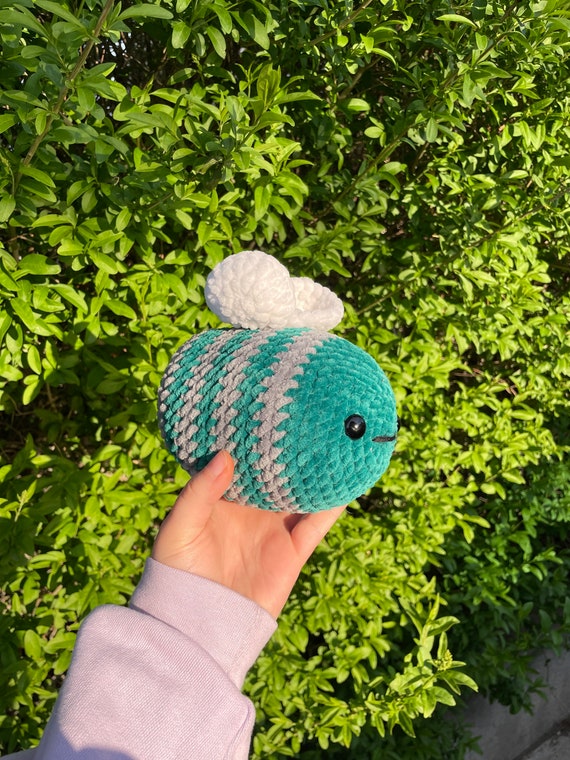 Hogwarts House Themed Bees / Crocheted Bee Stuffies / Bee - Etsy