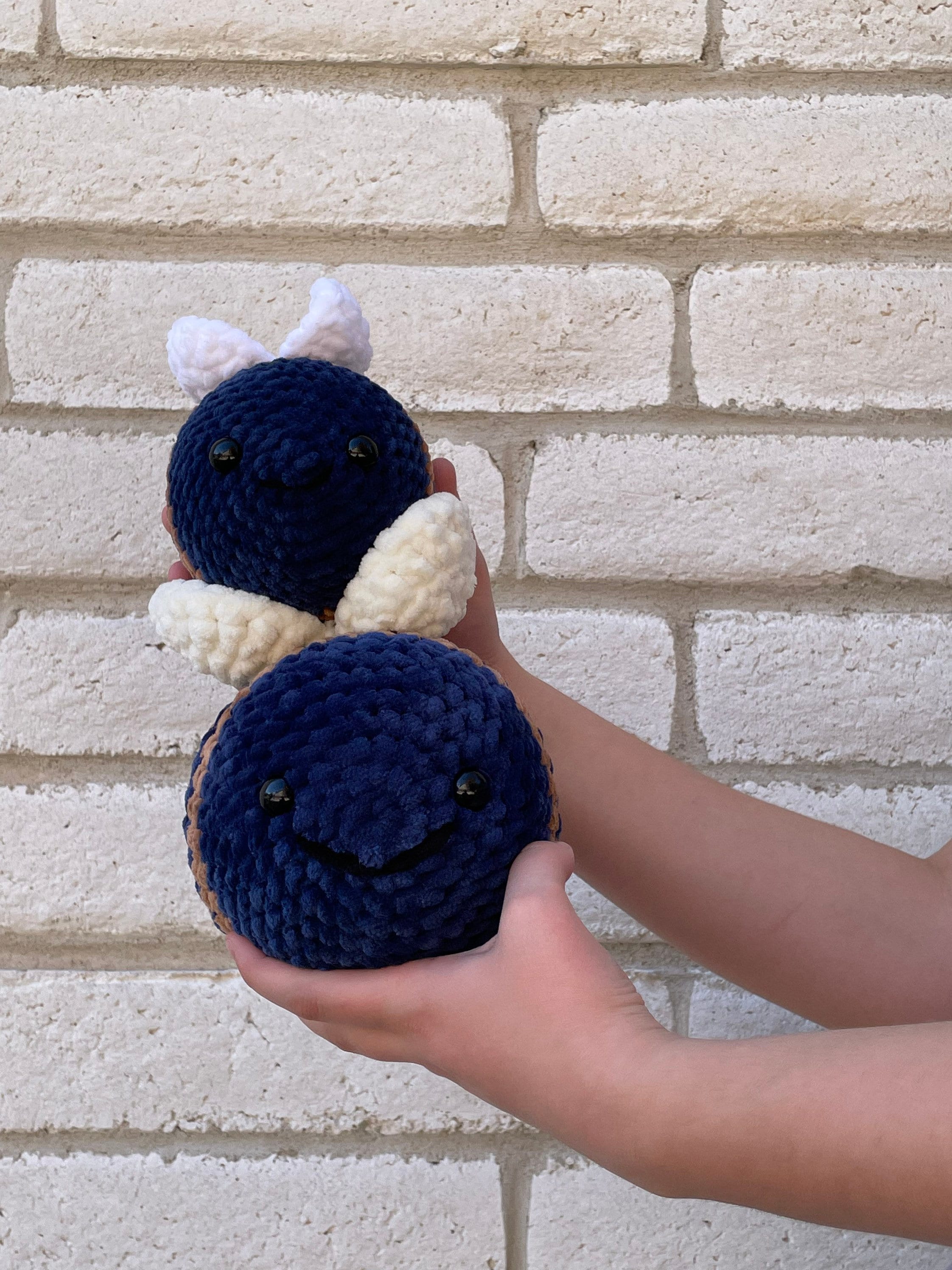 Hogwarts House Themed Bees / Crocheted Bee Stuffies / Bee - Etsy