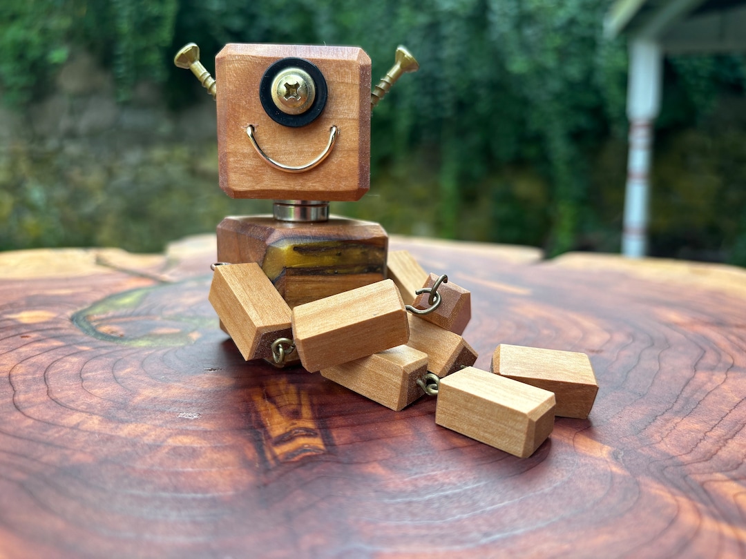 Pallet-bot Wood Toy Robot - Etsy