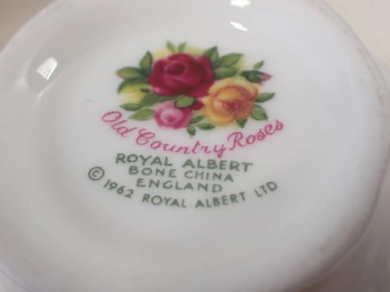 Old Country Roses Royal Albert China Set - Etsy