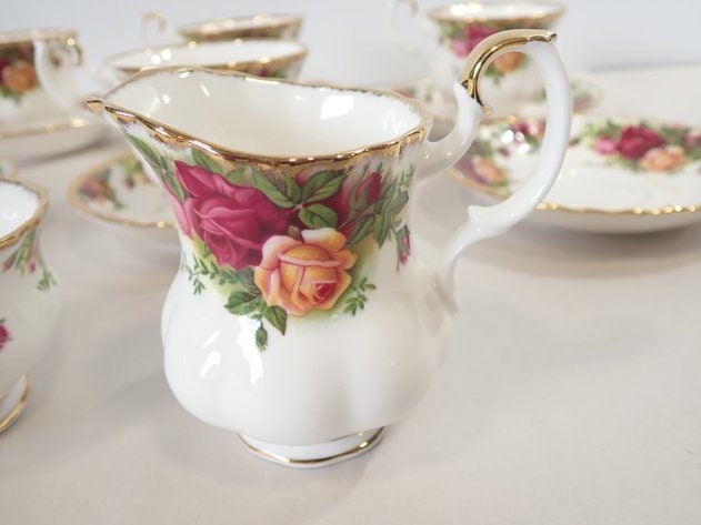 Old Country Roses Royal Albert China Set - Etsy