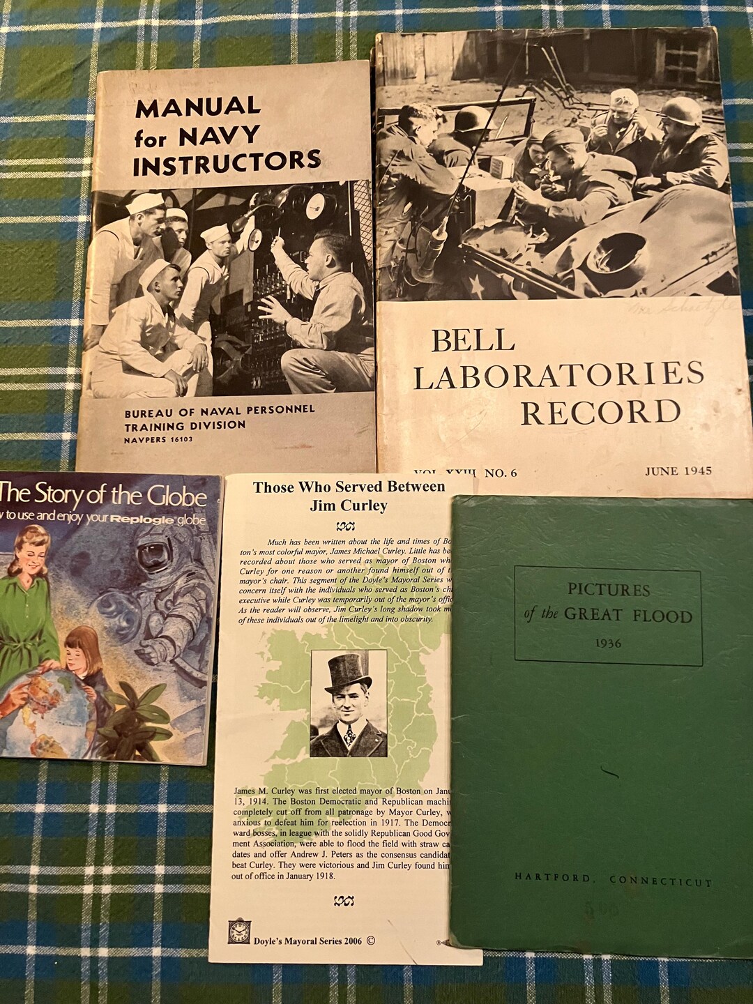 Vintage Magazines, Manual and Pamphlets - Etsy