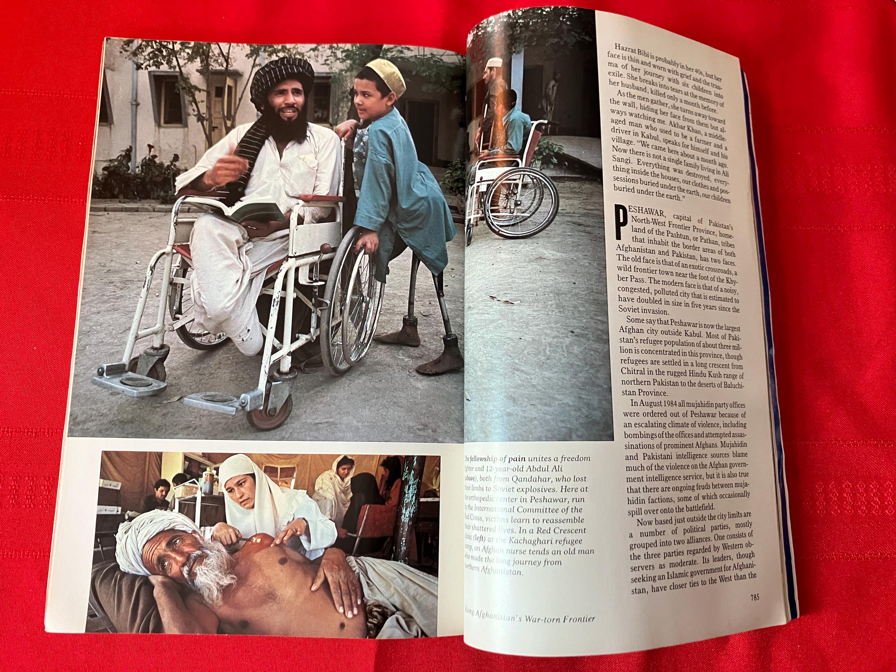 NATIONAL GEOGRAPHIC June 1985 - Etsy