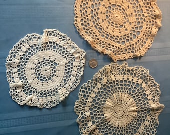 Collection of 9 Vintage Doilies - Etsy