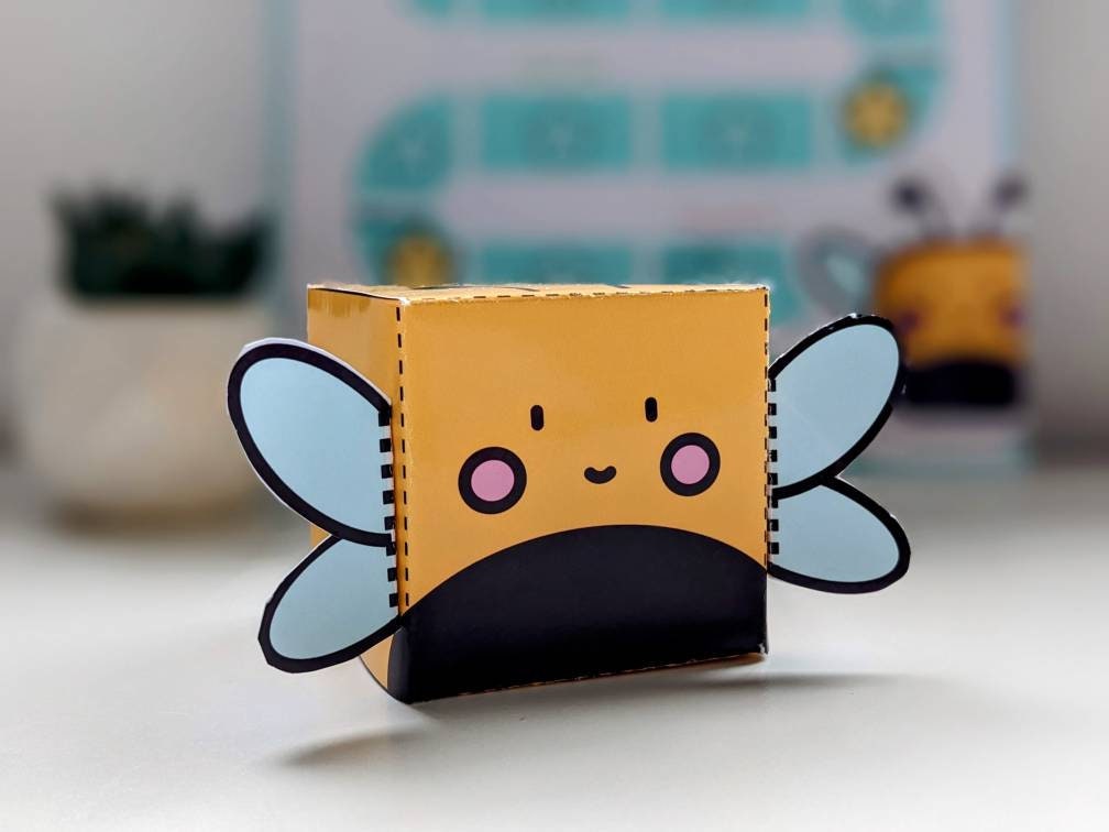 Print and Make Cube Animal Bee Easy and Fun Collect Cute Animal Cubes ...