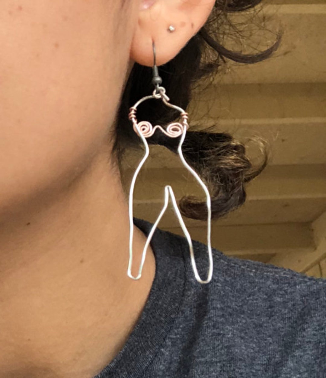 Woman Body Line Art Earrings Gift for Her Feminist - Etsy