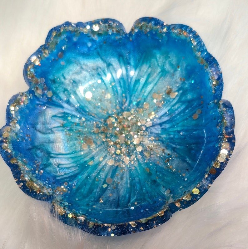 Flower Shaped Resin Bowl - Etsy