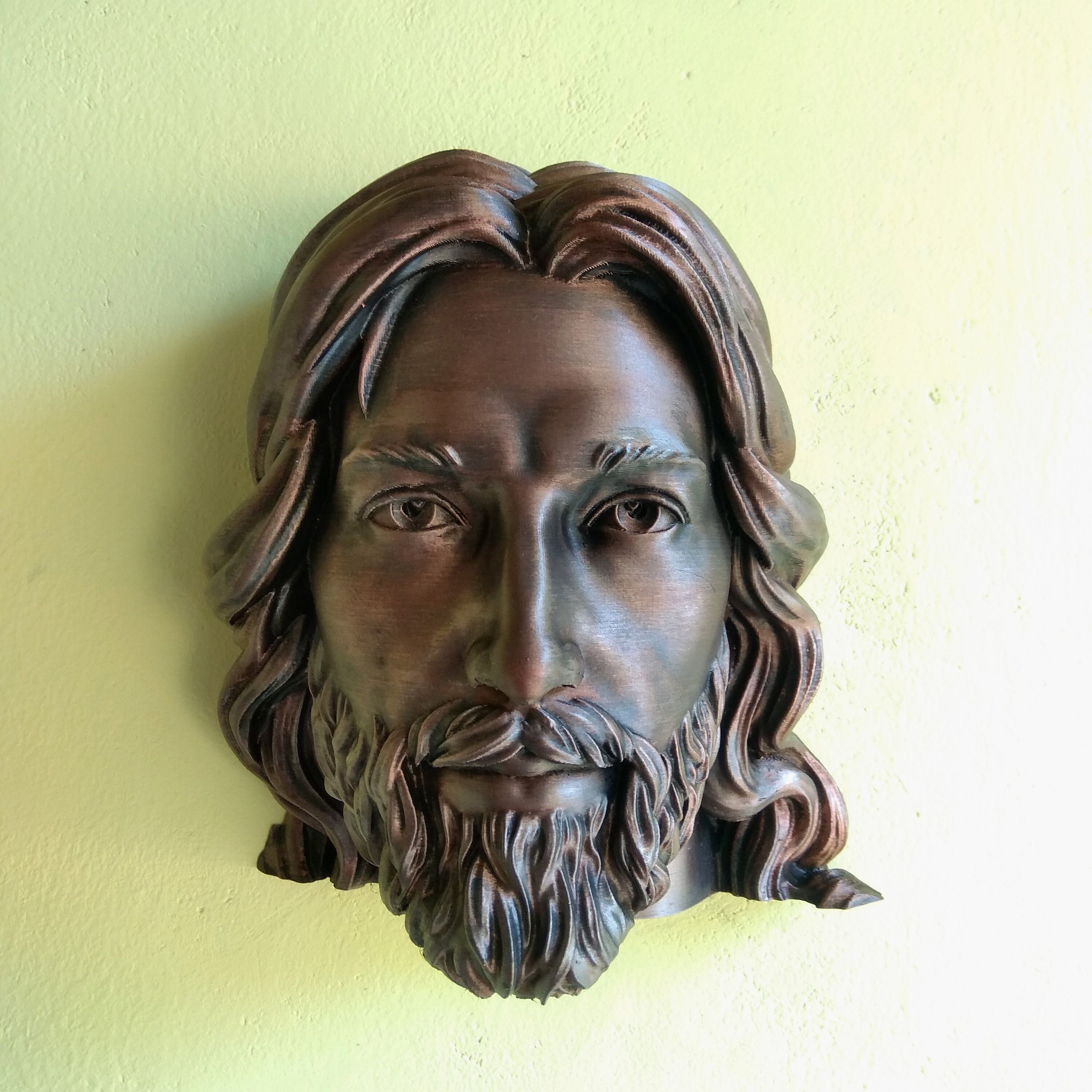 Jesus Face Statue