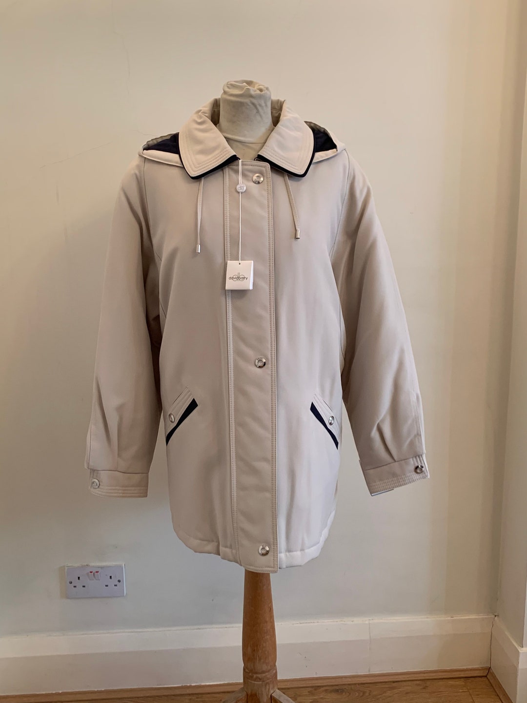 VINTAGE RAIN COAT Hooded Rain Coat Stone Jacket Coat Women Rain Jacket ...