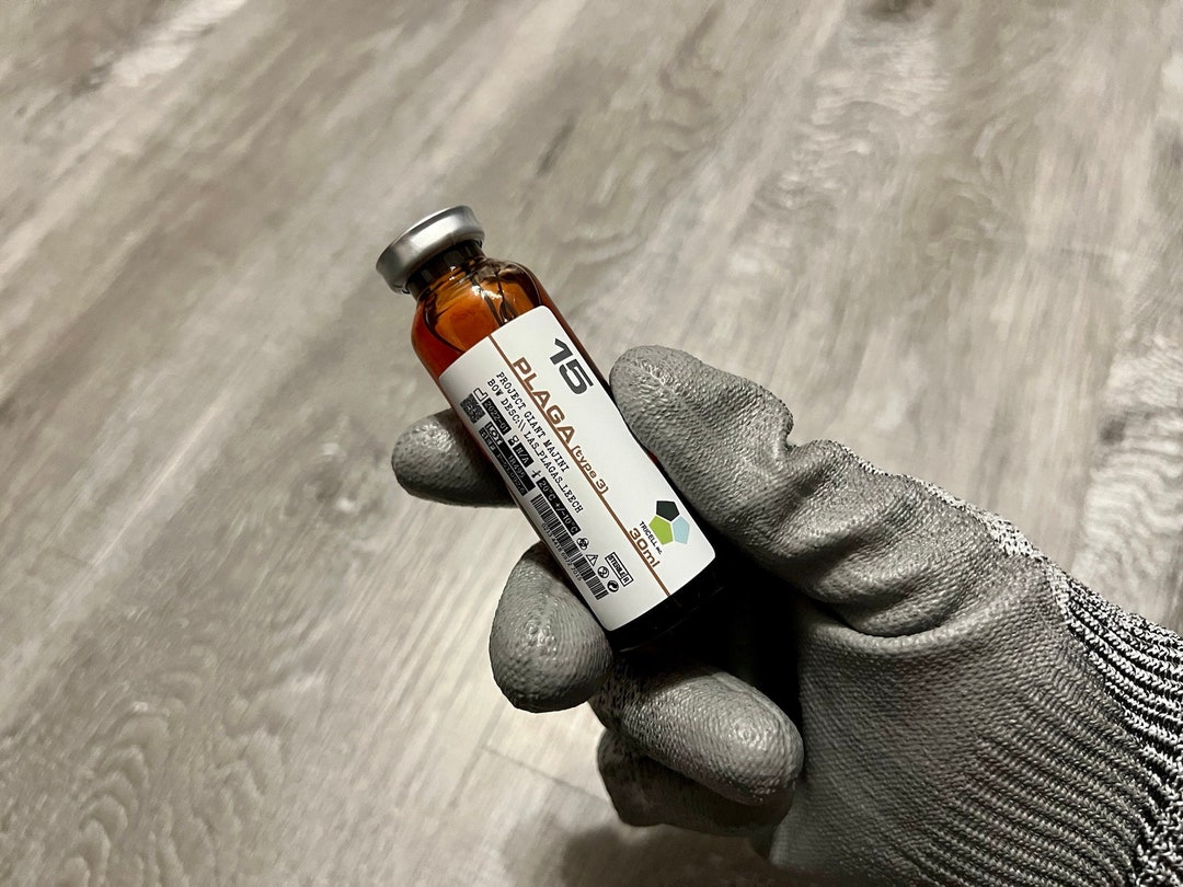 Resident Evil Style Plaga Type 3 Vial Prop - Biohazard Lab Sample - Etsy