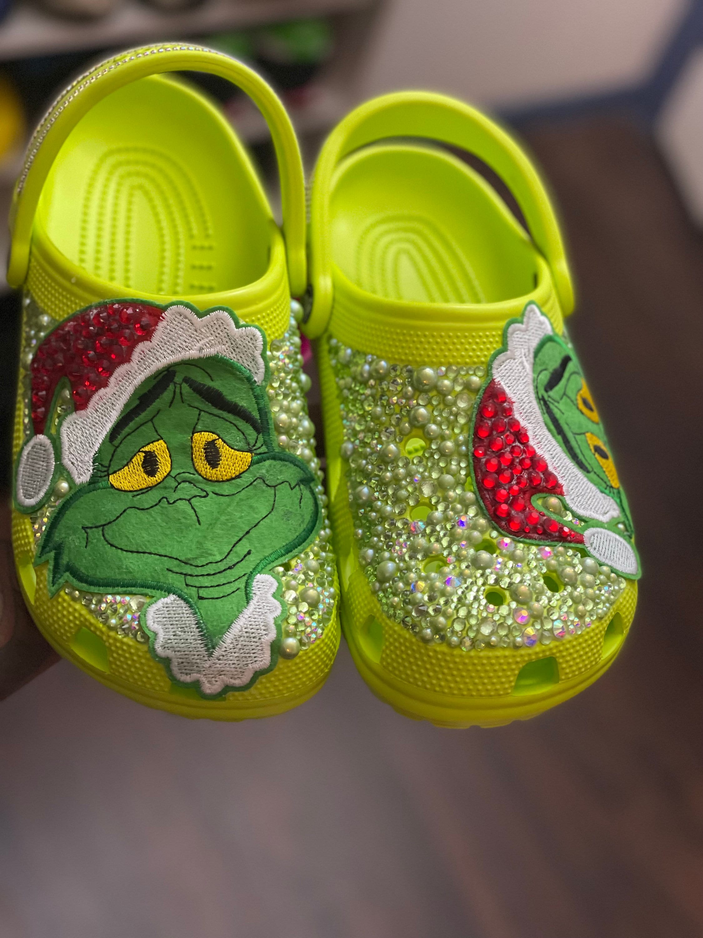 Grinch Crocs - Etsy