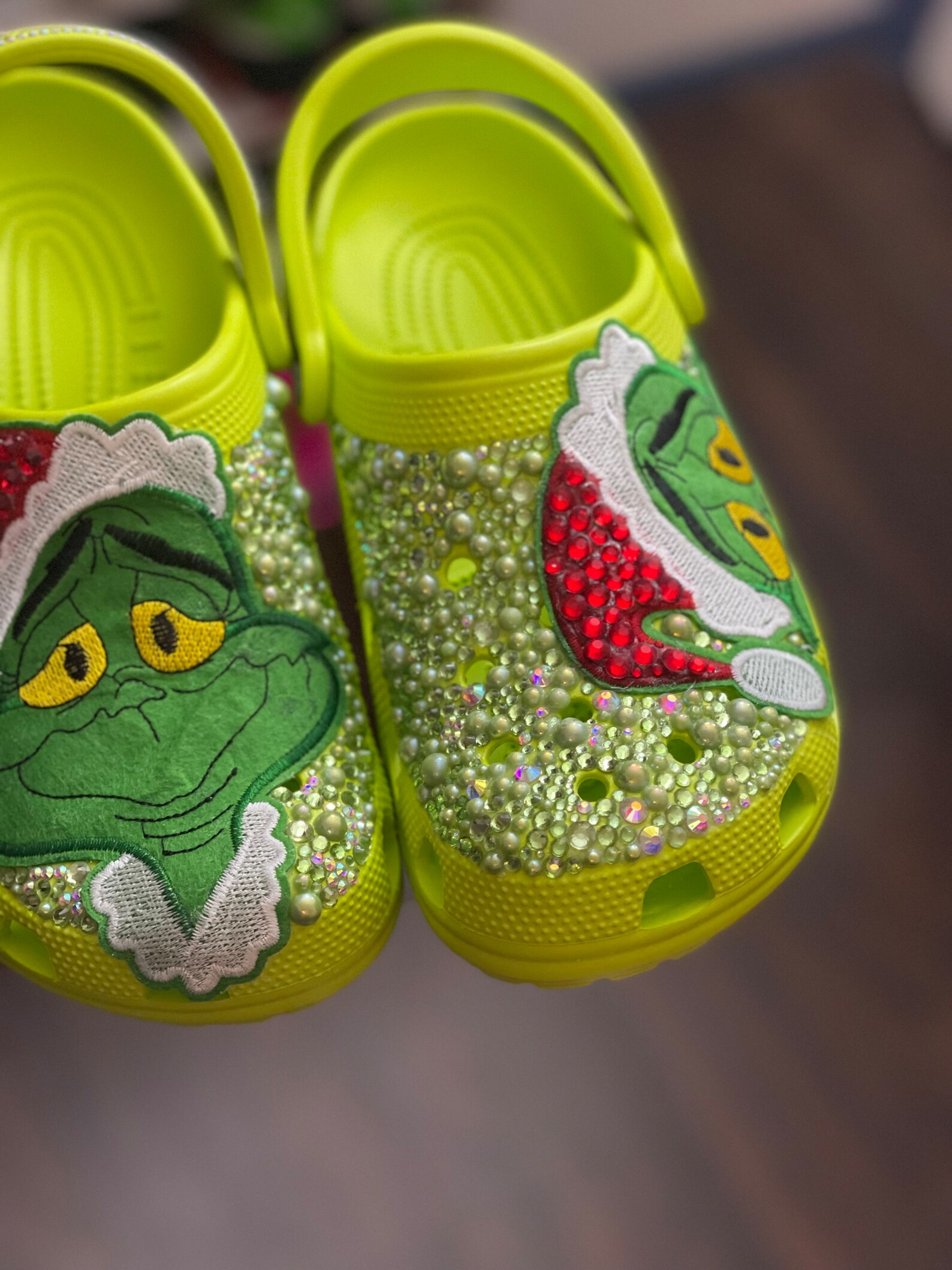 Grinch Crocs - Etsy