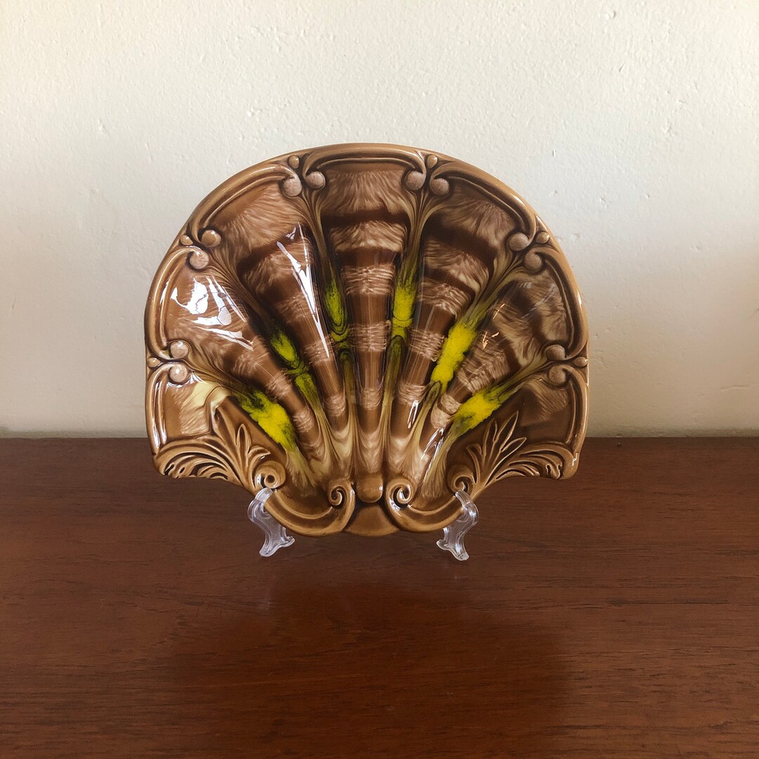 Vintage Ceramic Clam Shell Dish: Mid Century Hollywood Regency Shell ...
