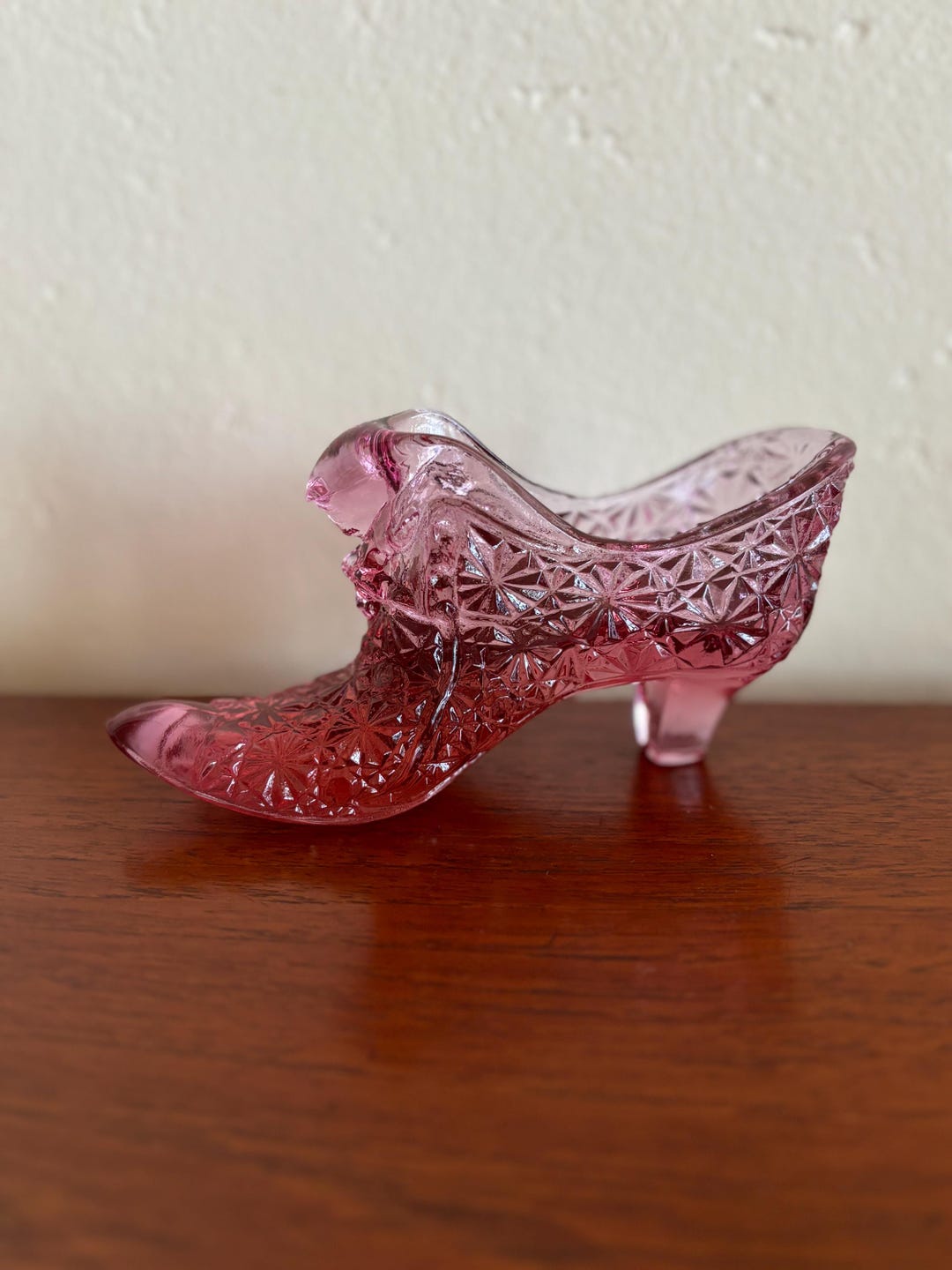 Vintage Fenton Glass Ladies Heeled Shoe With Kitten Cat Head in Dark ...