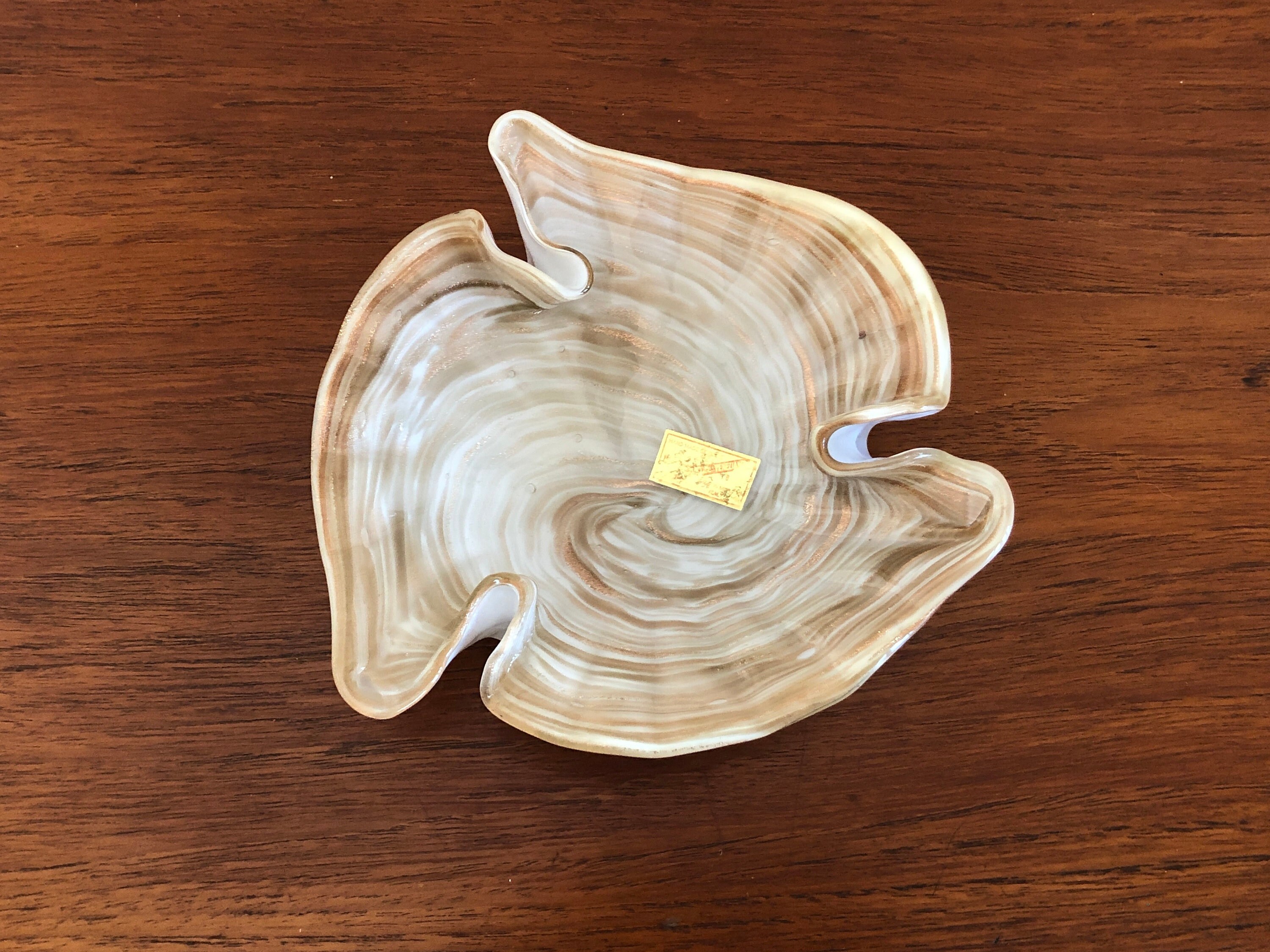 Vintage Murano Glass Shell Shaped Bowl by Vetro Artistico Veneziano ...