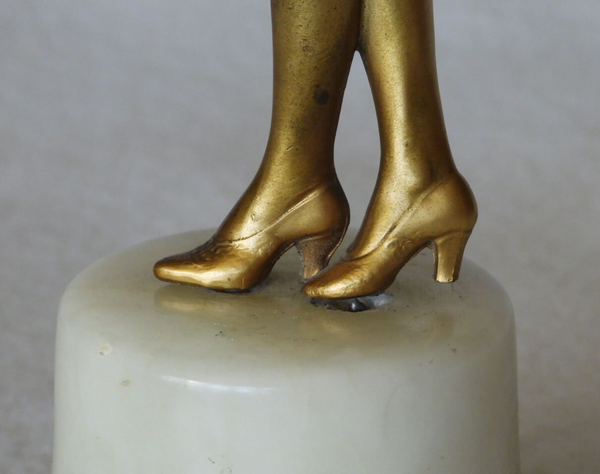Classic Art Deco Dancing Girl With Feathery Fan and Large Hat. Figure F ...