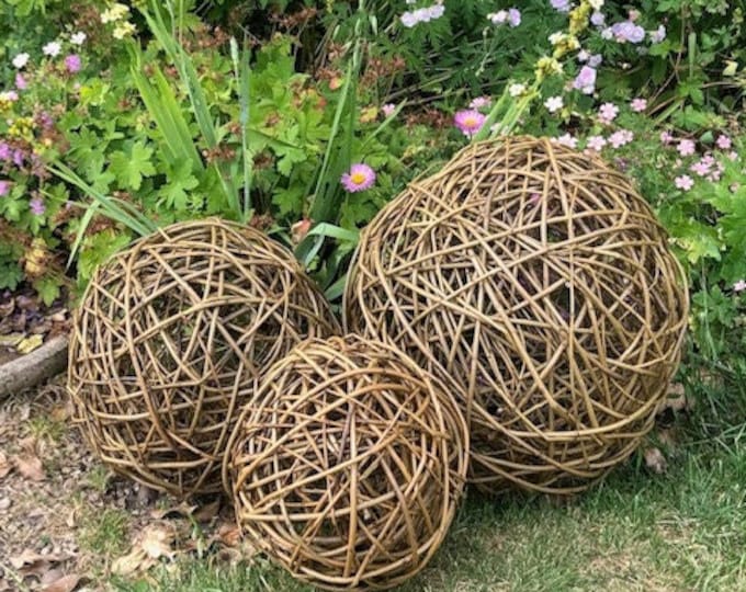 Willow Sphere / Ball Sculptures - Etsy UK