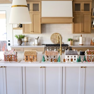 Classic Cottage [gingerbread House Template] – Easy DIY Holiday Decor ...