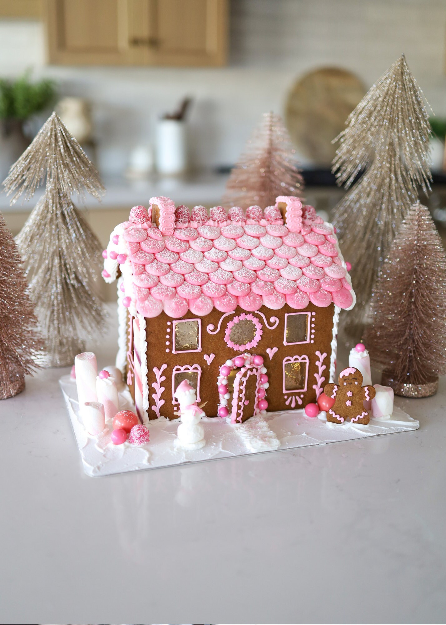 Classic Cottage [gingerbread House Template] – Easy DIY Holiday Decor ...