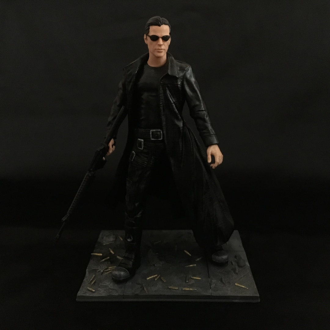 Matrix Neo Figure | Matrix Statue | Keanu Reeves Statue | Matrix ...