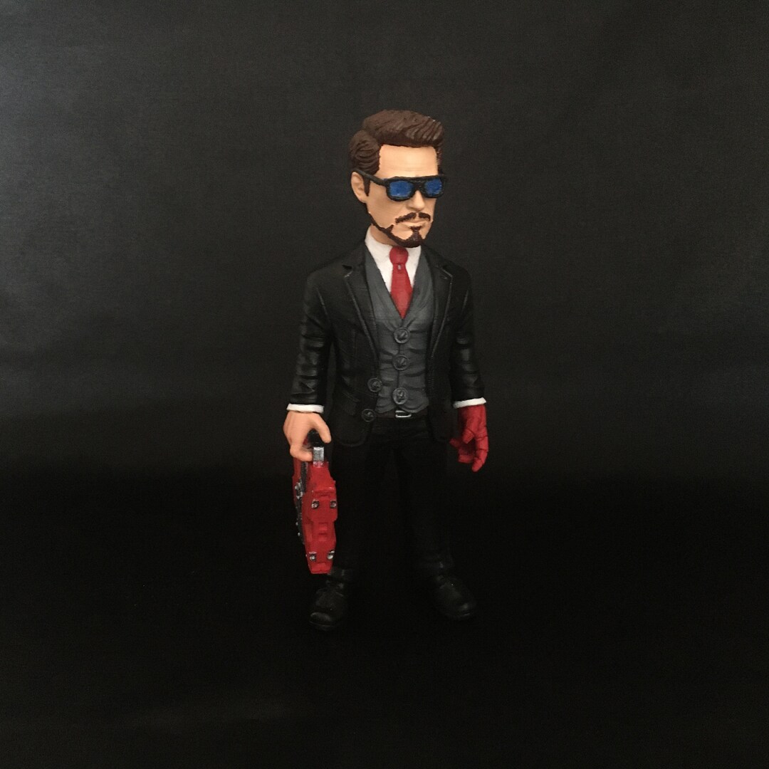 Tony Stark Robert Donwneyjr Figure Tony Stark Chibi Iron Man Statue ...