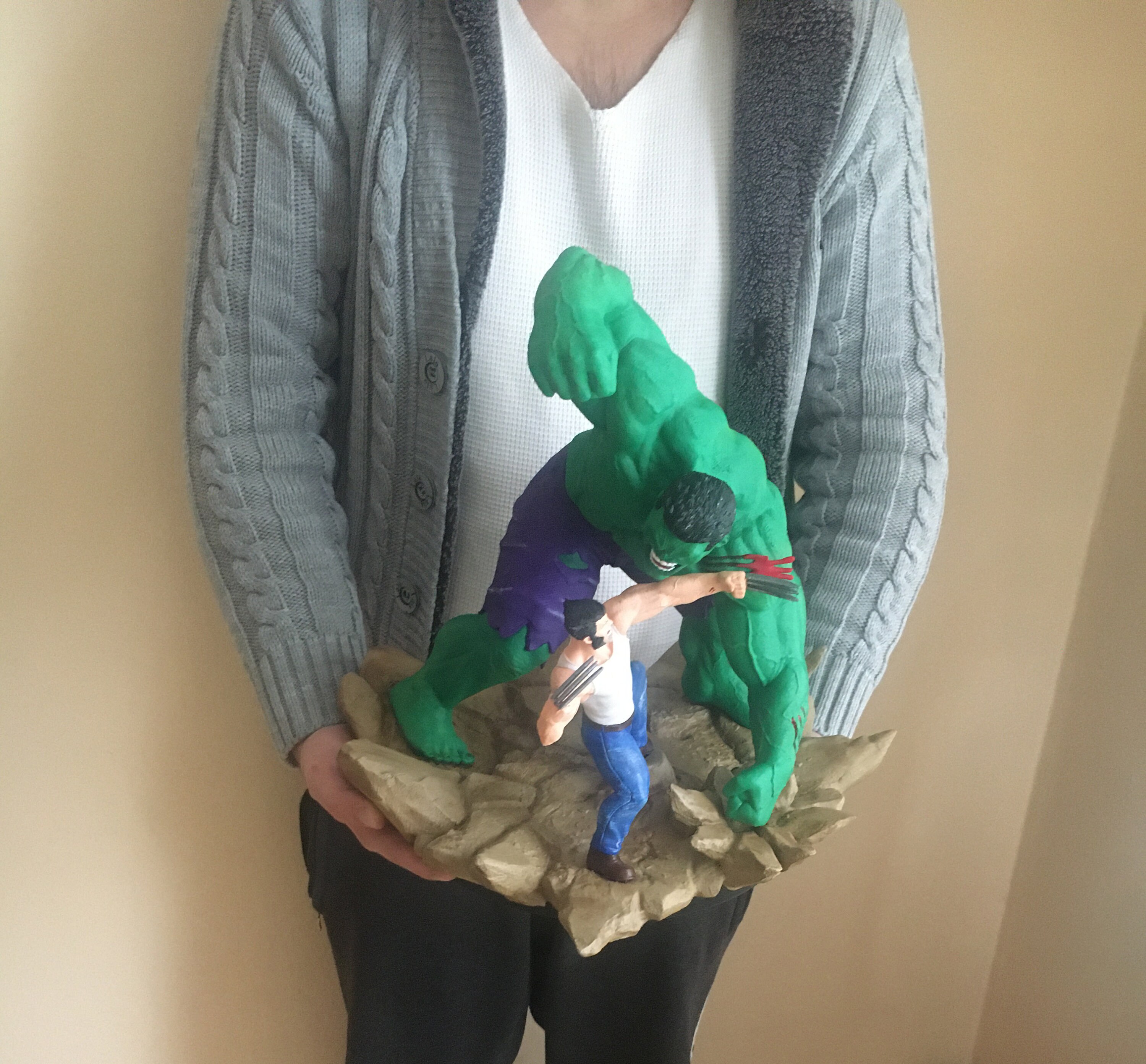 Hulk Vs Wolverine Statue | Hulk Figure | Wolverine Figure | Marvel ...