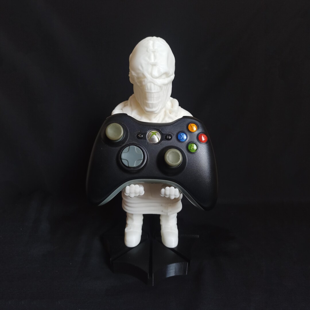 Resident Evil Nemesis | Nemesis Controller Stand | Nemesis Phone Stand ...