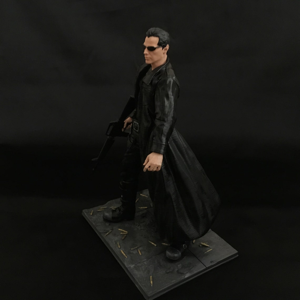 Matrix Neo Figure Matrix Statue Keanu Reeves Statue Matrix Reloaded ...