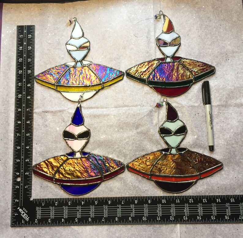Alien Stained Glass Suncatcher UFO Flying Saucer ET Extra Terrestrial ...