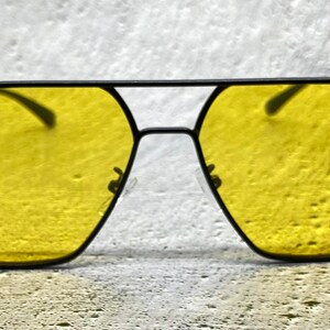 Yellow Aviators Blocker Lense 70s Black Metal Frame Aviator Sunglasses ...