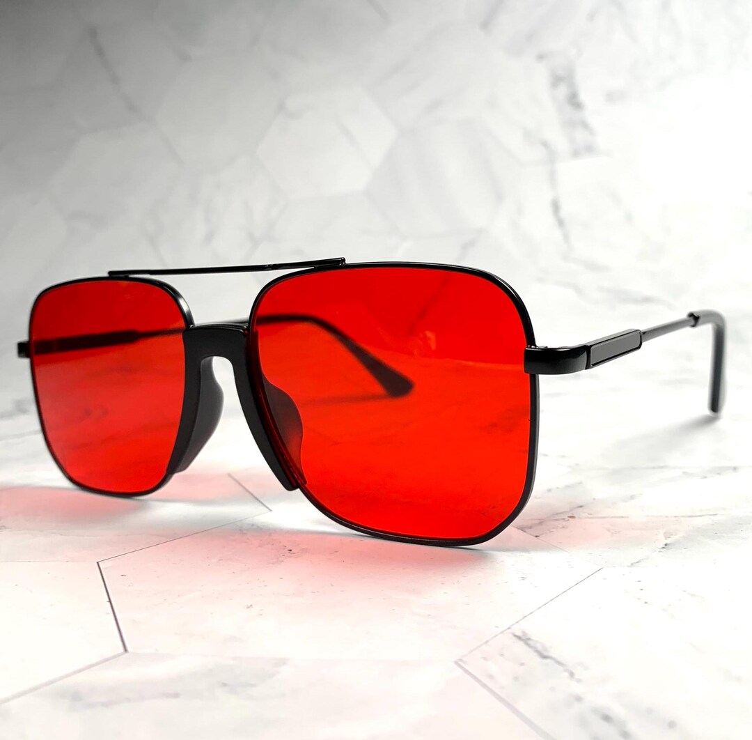 Aviators Red Black Square 70s Black Metal Brow Bar Frame Aviator ...