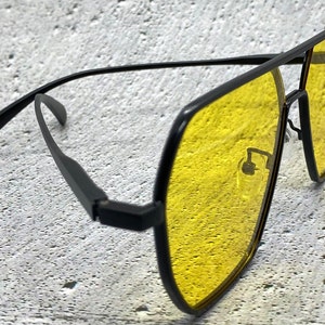 Yellow Aviators Blocker Lense 70s Black Metal Frame Aviator Sunglasses ...
