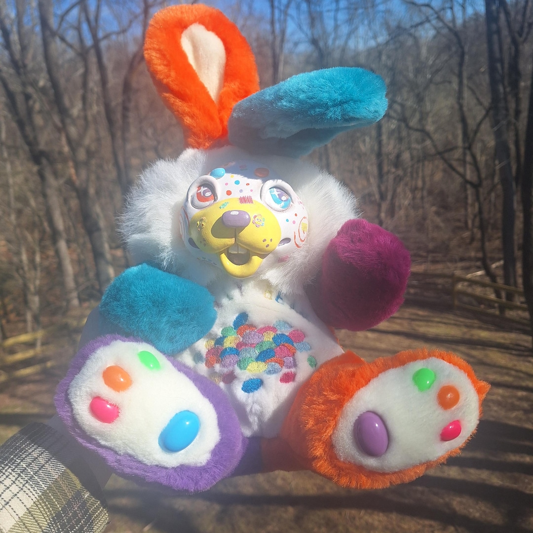 Jelly the Jellybean Rabbit, Weirdcore Odd Core Clowncore Horror Mouth ...