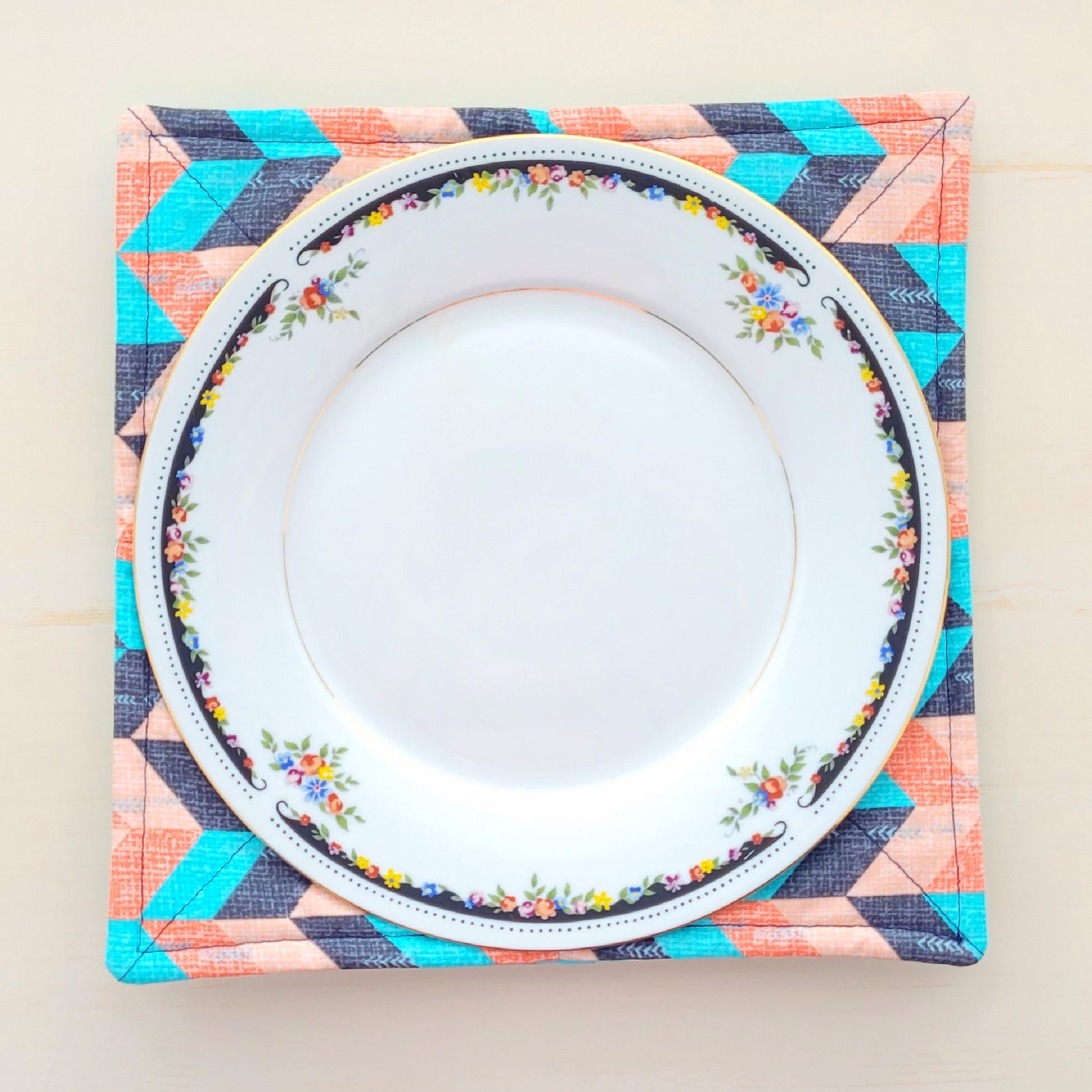 Reversible Dinner Plate Cozy Printable Sewing Pattern and Tutorial ...