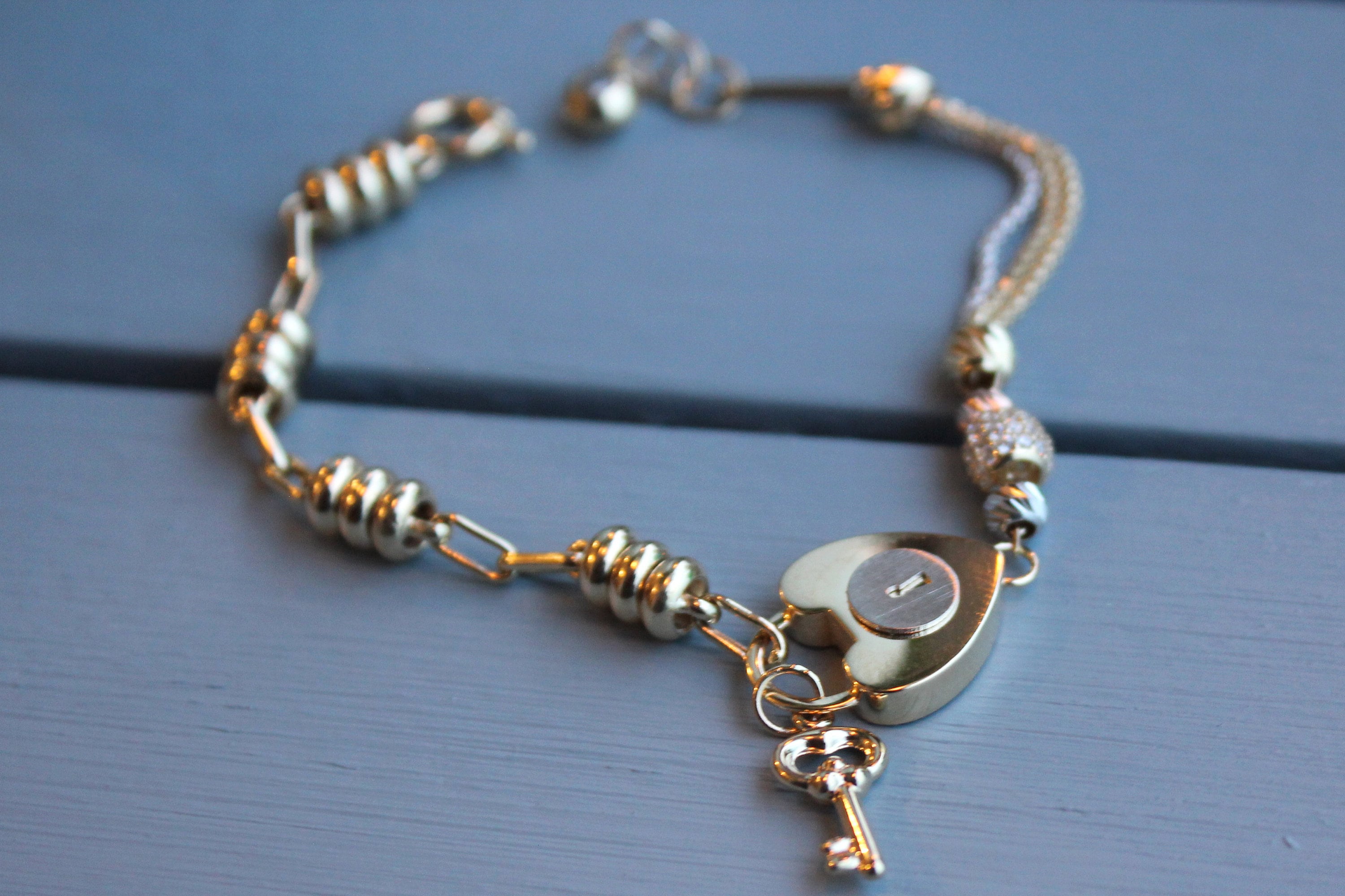 14k Solid Gold Bracelet With Key of Heart Charm - Etsy