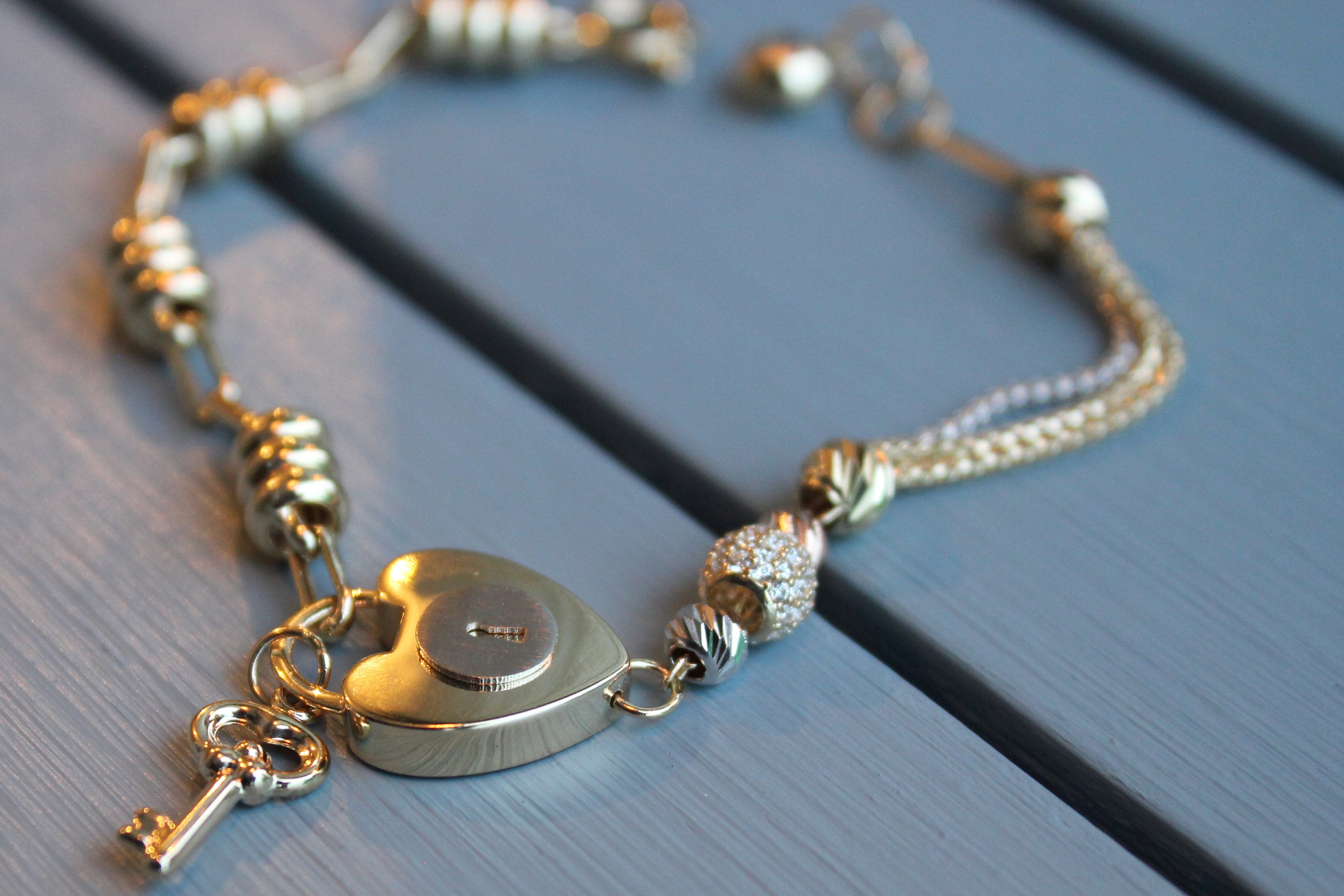 14k Solid Gold Bracelet With Key of Heart Charm - Etsy