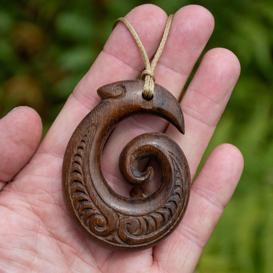 Huge New Zealand Maori Wooden Matau Pendant. - Etsy