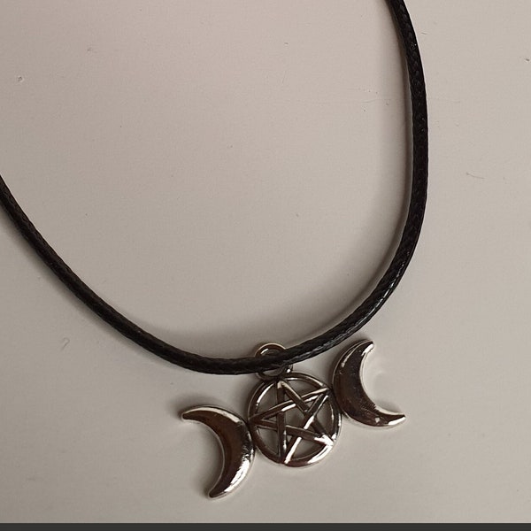Wiccan Triple Moon Goddess Pentagram Necklace - Etsy