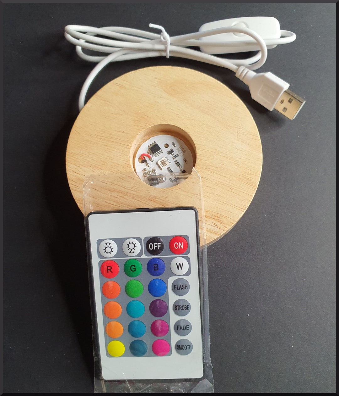 Color Changing Light Stand With Remote Control, USB Powered, Wood ...