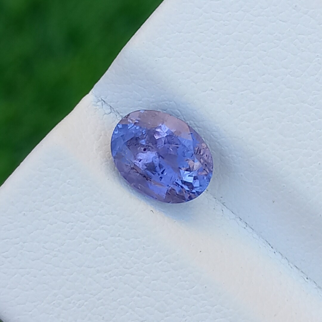 Tanzanite Inclusion Oval Gemstone Size-6.708.80mm,depth-5.10mm Weight-2 ...