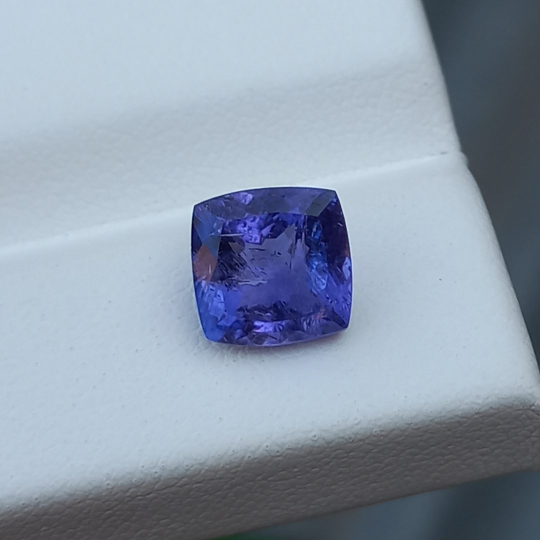 Natural Tanzanite Inclusion Gemstone Unique Gemstone Size-8.10mm,depth ...