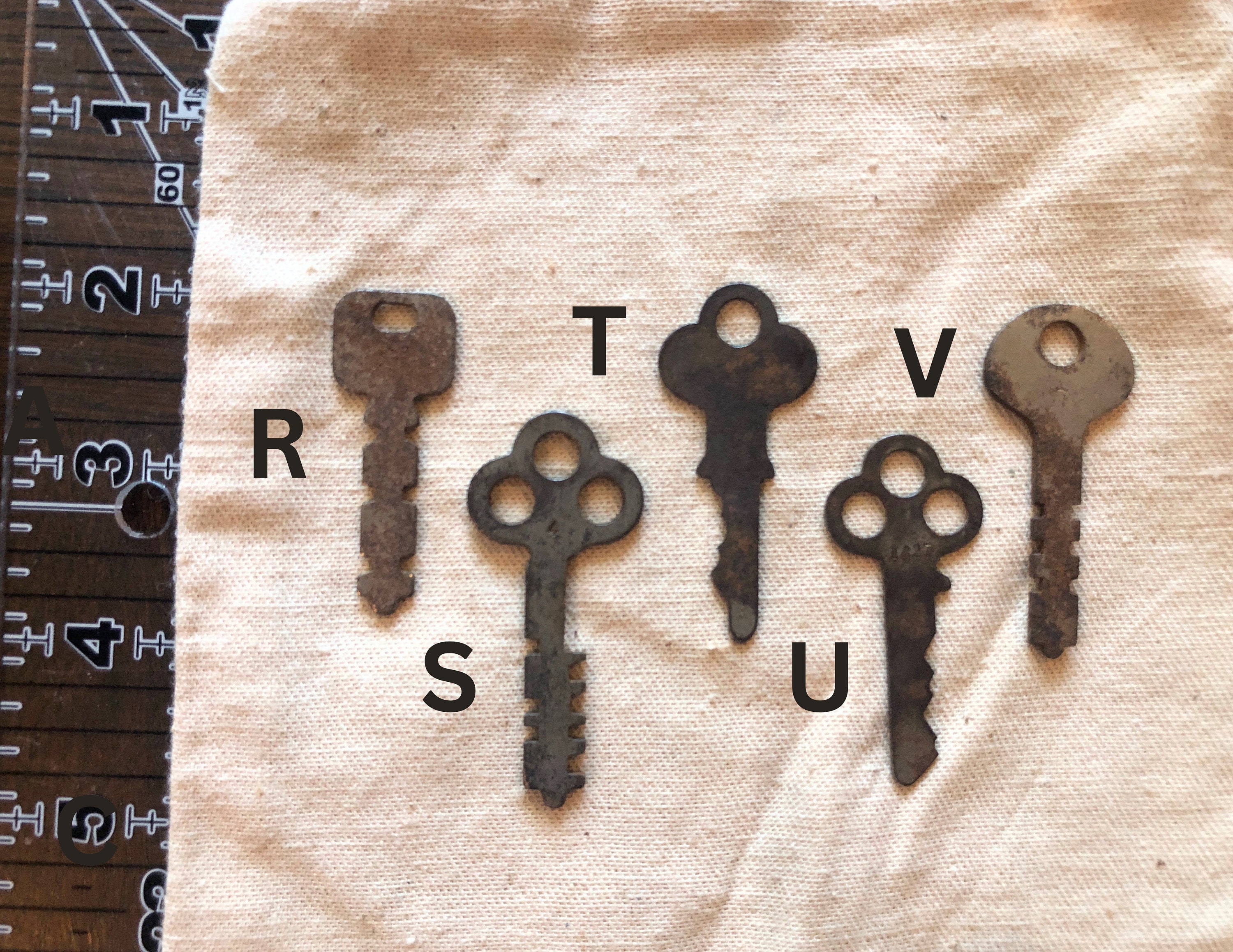 Antique Flat Keys - Large (group 1) - Etsy