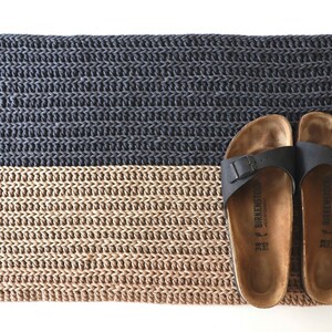 Minimalist Doormat Crochet Pattern - Thick Yarn, Quick to Make - Hugo ...