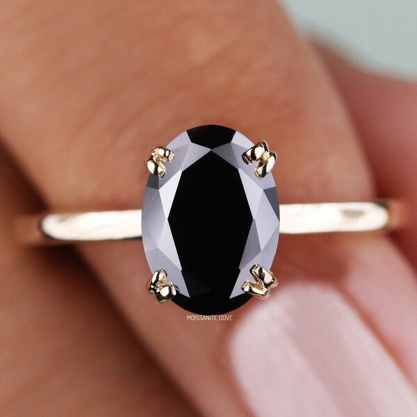 Black Solitaire Ring - Etsy